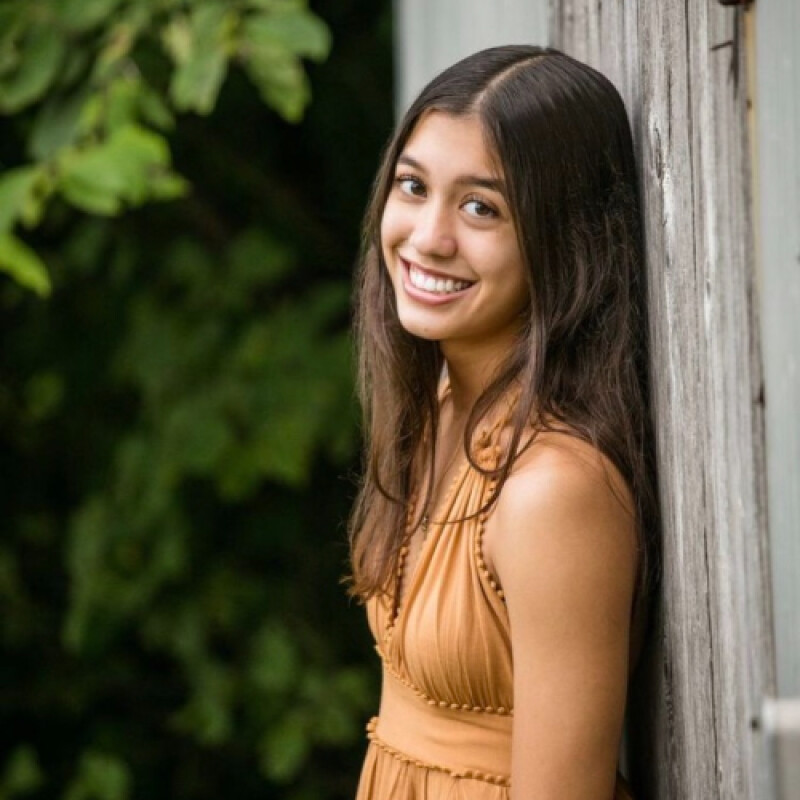 Arianna's University of Wisconsin Roommate Profile | Roomsurf