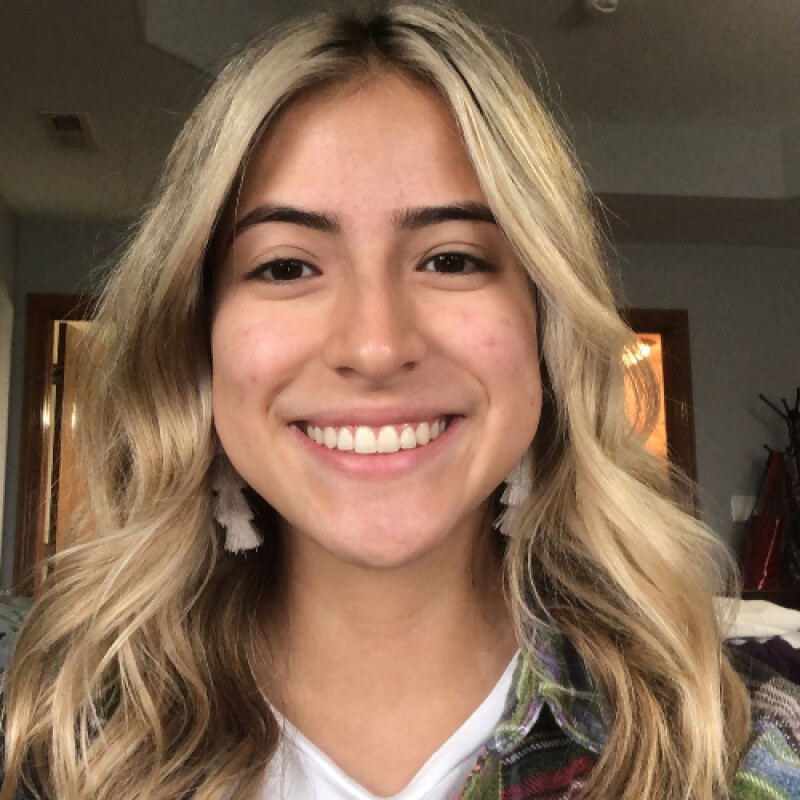 Jolene's University of Illinois Roommate Profile | Roomsurf