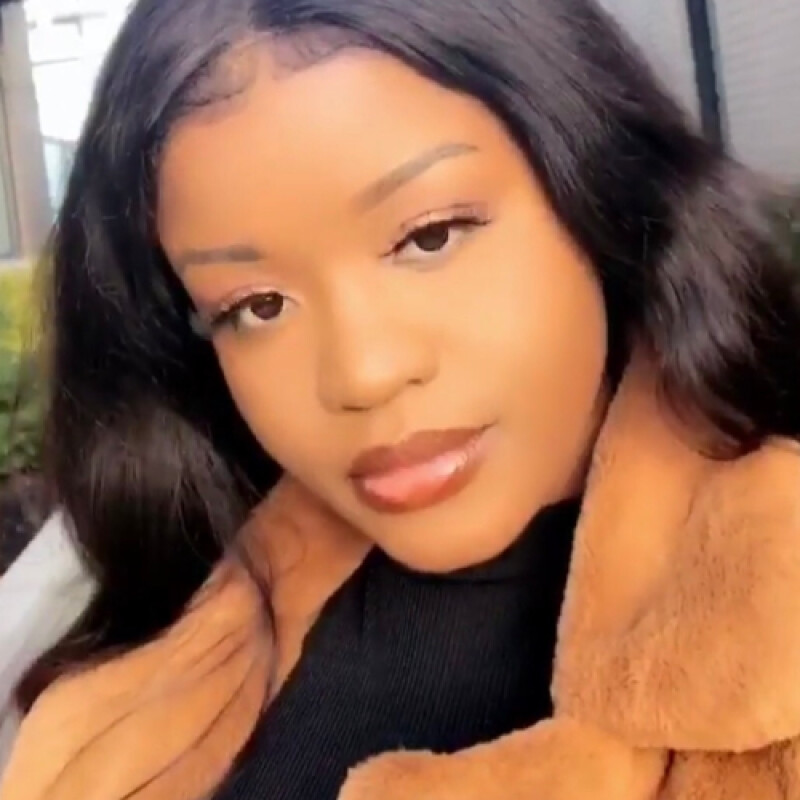 Naya's Howard Roommate Profile | Roomsurf