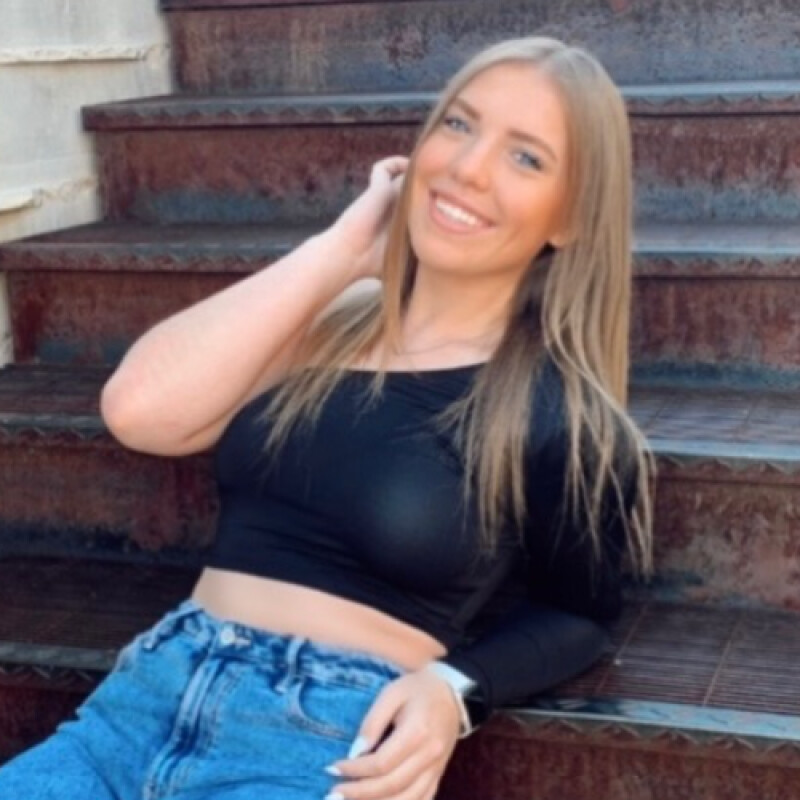 Lauren's GCU Roommate Profile | Roomsurf