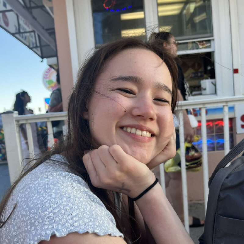 Lily's PITT Roommate Profile | Roomsurf